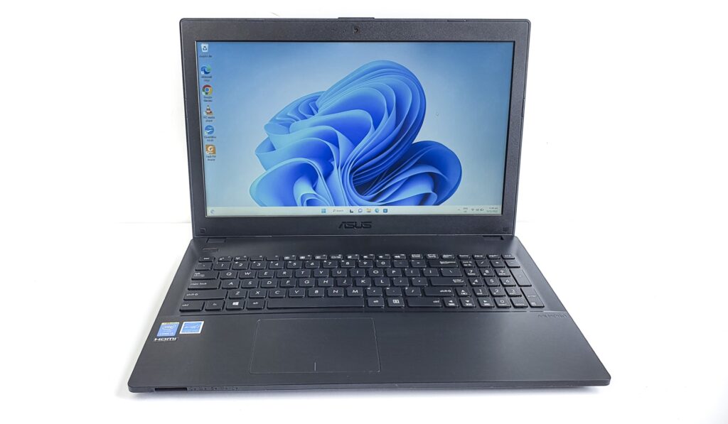 15.6" ASUSPRO P2520LA laptop - i5 5th Gen, 8GB RAM, 256GB SSD - Thunder ...