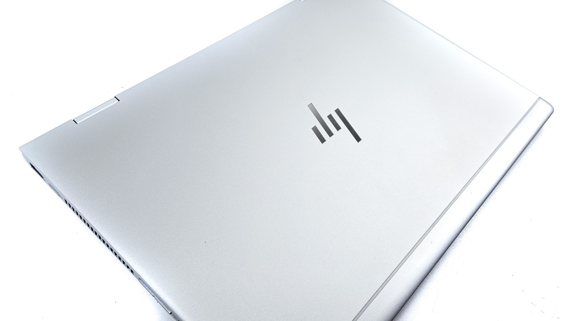 13.3" HP EliteBook x360 830 G6 Touch Convertible Laptop - Thunder Store